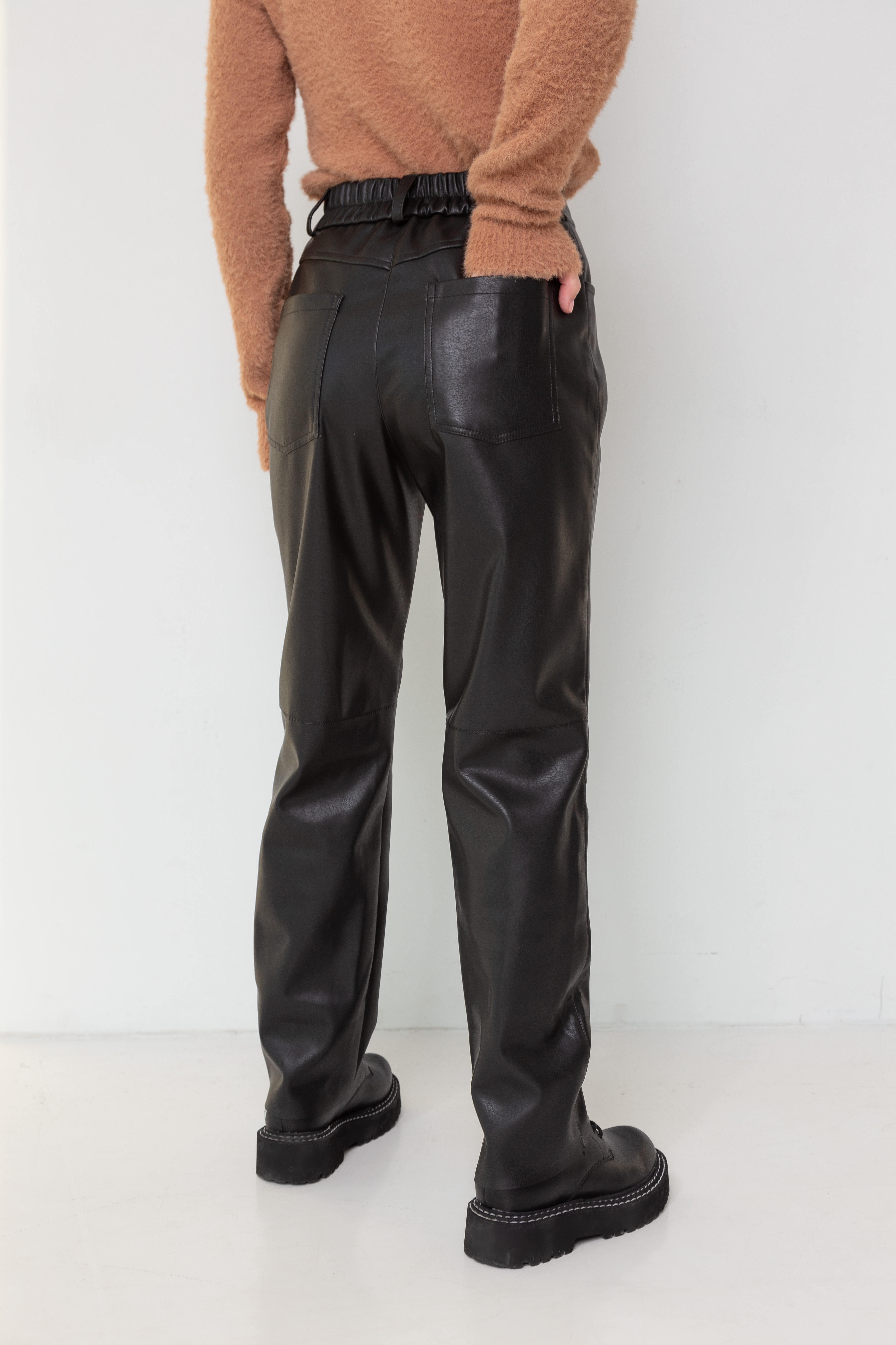 Штани з еко-шкіри BR-B221003 купити в інтернет-магазині Famo.ua